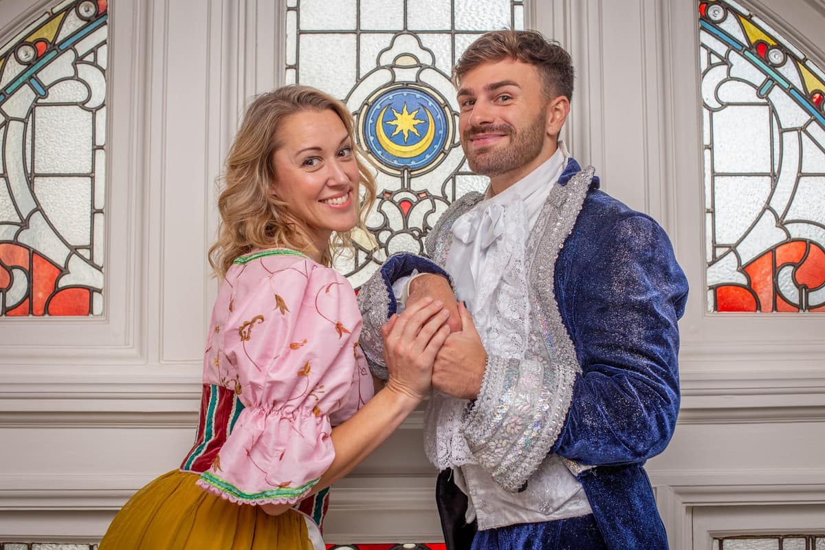 First Dates Star Grant Urquhart Joins The Cast Of The Kings Theatres